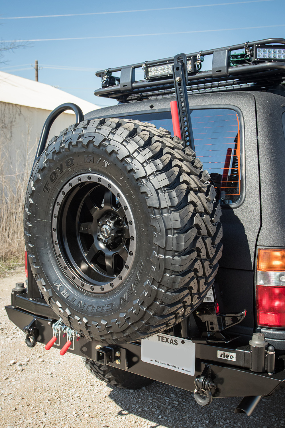 RAD-Rides Custom Lexus LX450 Kevlar 4x4 Off Road SUV