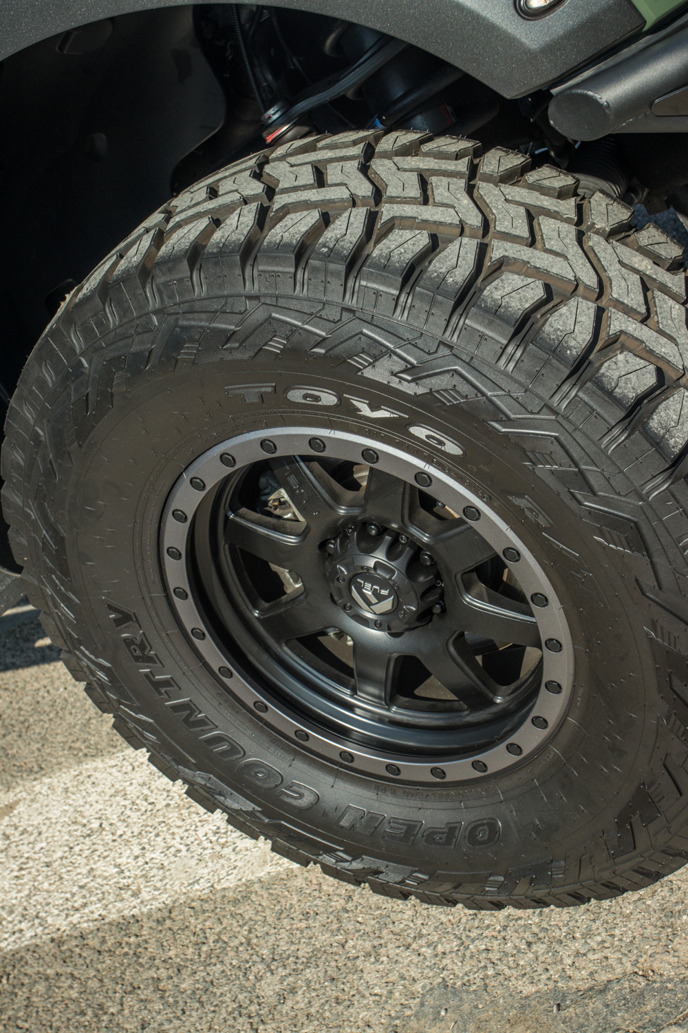 2019 Ford F-150 Raptor 4 inch Fabtech Lift with ADD Offroad Bumpers