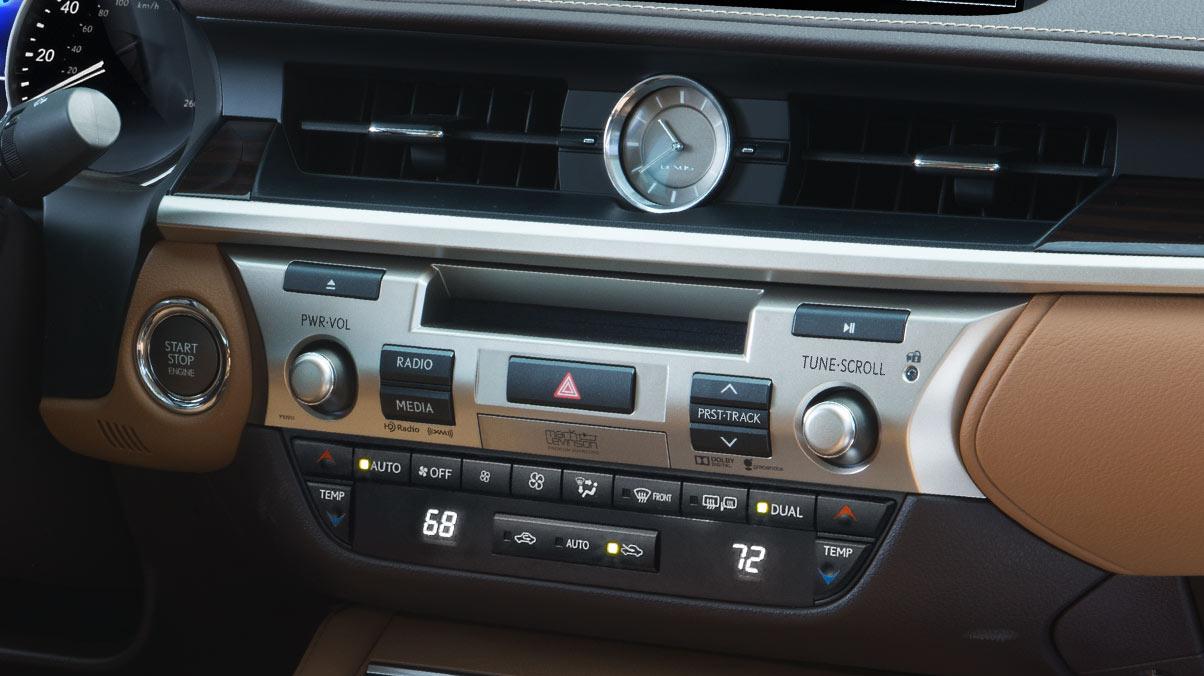 2018 Lexus ES 350 vs. 2018 Mercedes-Benz E 300 | Orland Park, IL