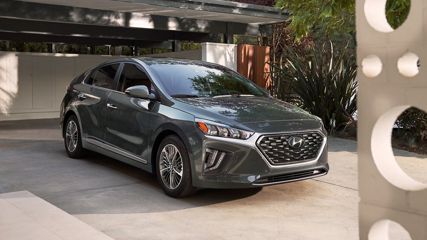 Plug in hybrid hyundai store