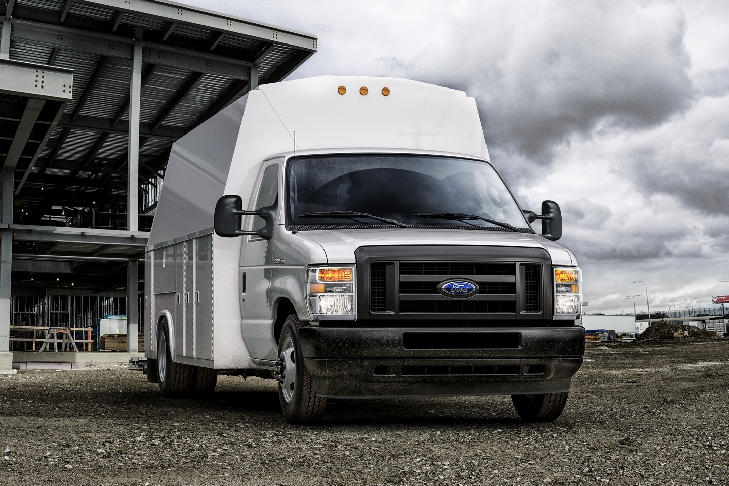 2022 Ford E-450 for Sale in Illinois - Midwest Transit Equipment