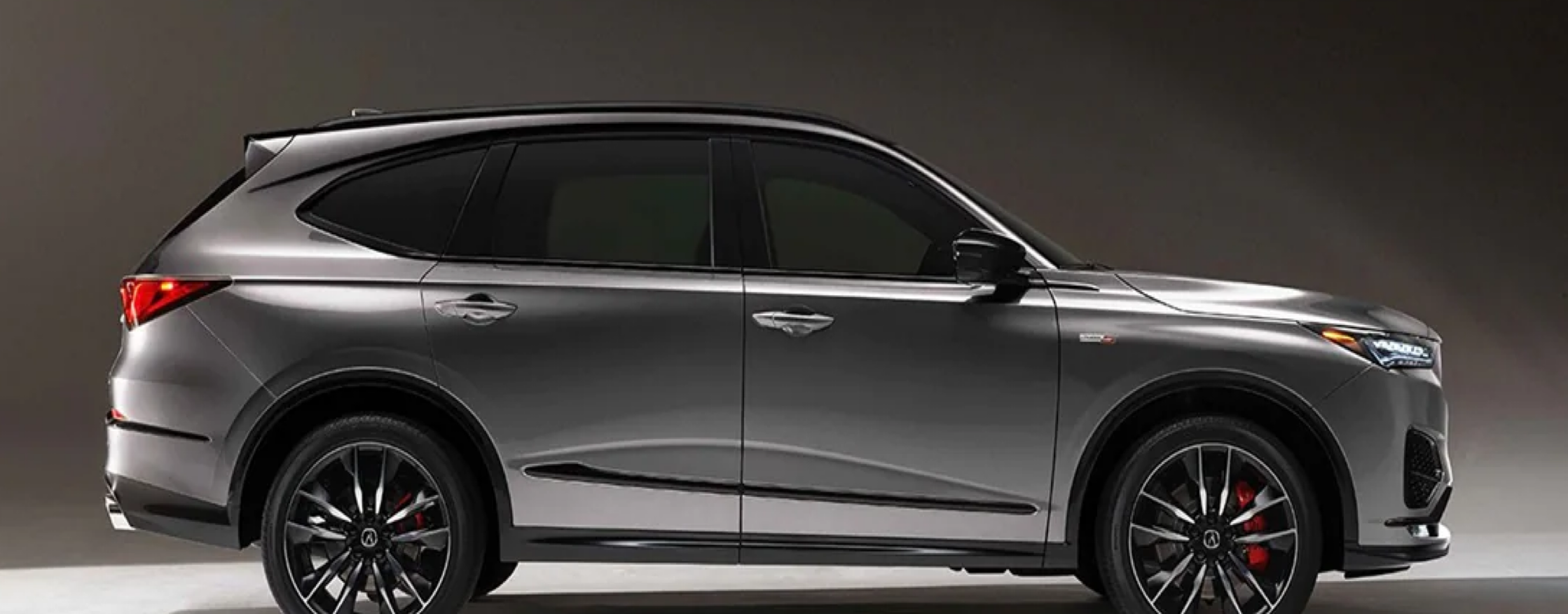 2023 Acura MDX Type S vs 2023 Audi Q7 55 near Milwaukee, WI - Acura of Brookfield