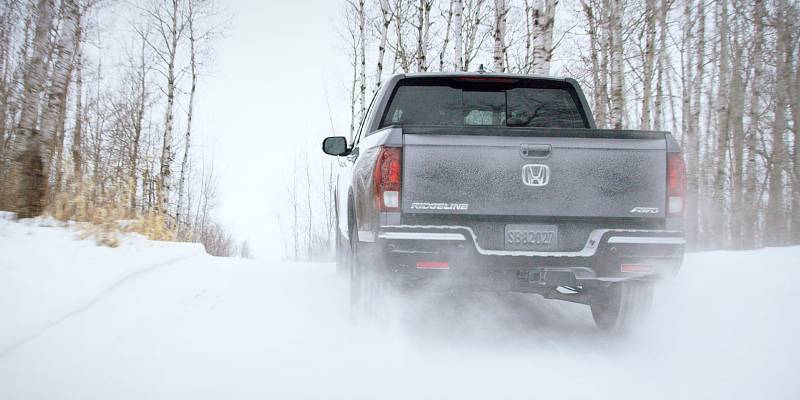 How to Stay Safe on the Road in Winter - Buerkle Honda