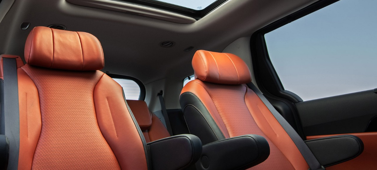 2023 Kia Carnival MPV for Sale in Chicago, IL - Evergreen Kia