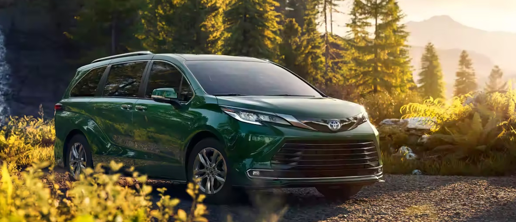 2023 Toyota Sienna Review - Merced Toyota