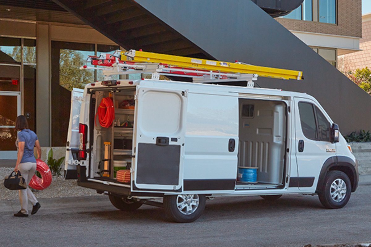 Shop for Fleet Vehicles in Ottawa, ON - Southbank Dodge Chrysler Jeep Ram