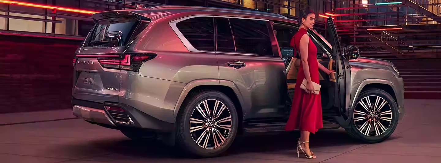 2023 Lexus LX 600 vs 2023 INFINITI QX80 near Alexandria, VA - Pohanka Lexus