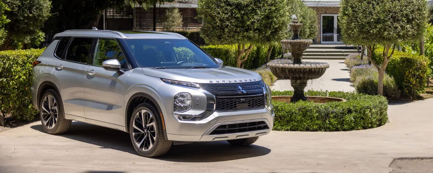 2024 Mitsubishi Outlander SE Overview near Norman, OK - David Stanley ...