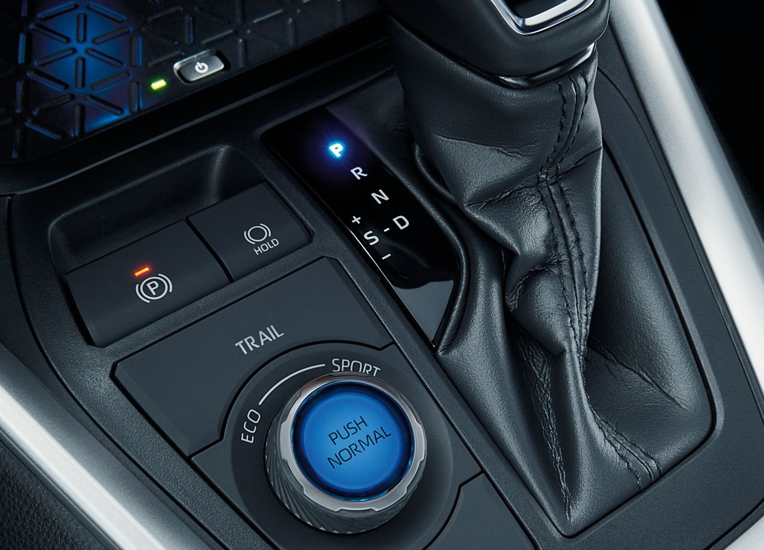 2024 Toyota RAV4 vs 2024 Nissan Rogue near Des Moines, IA - Toyota of ...