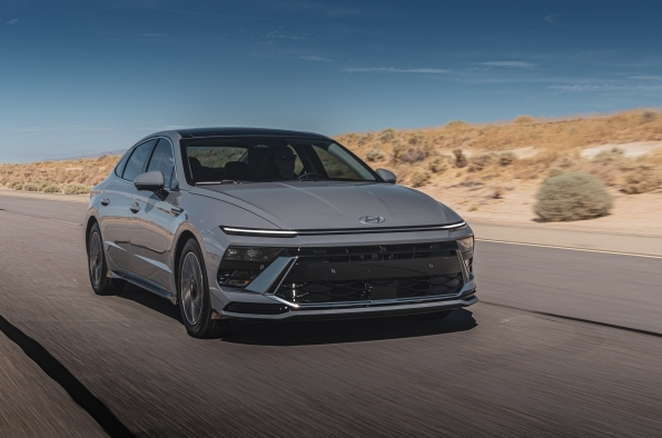Hyundai sonata hybrid electric range store