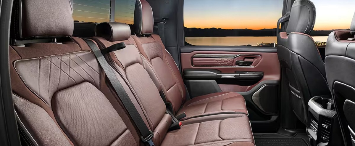 2025 Ram 1500 Towing Guide near Fort Wayne, IN - Wabash Valley Chrysler ...