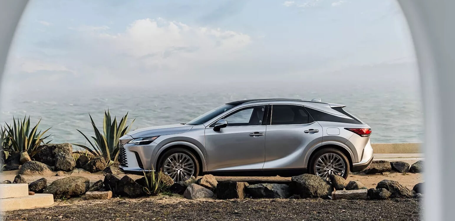 2025 Lexus RX 350 Vs. 2025 Toyota Highlander