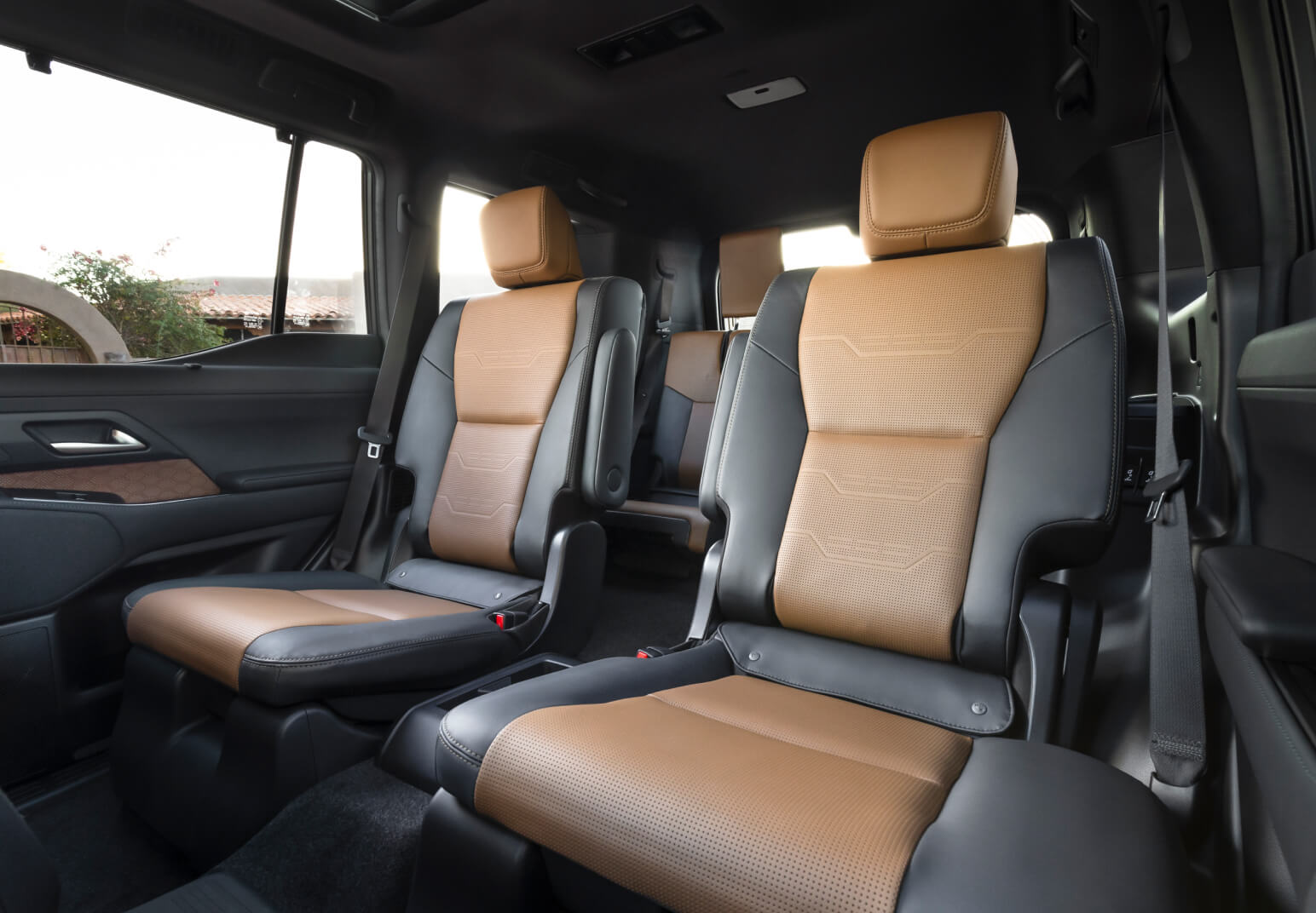 Lexus GX 2025 Interior: Interior Colors, Dimension & More
