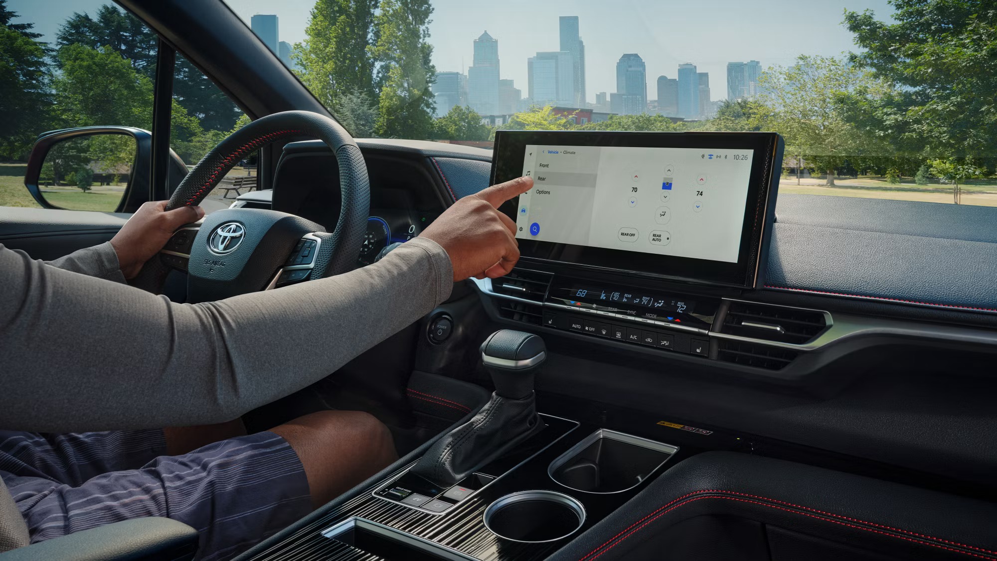 2025 Toyota Sienna for Sale near Kansas City, KS - Crown Toyota of Lawrence