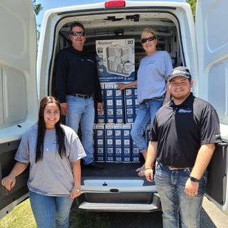 Mathews Auto Group Fills the Van with Fans!