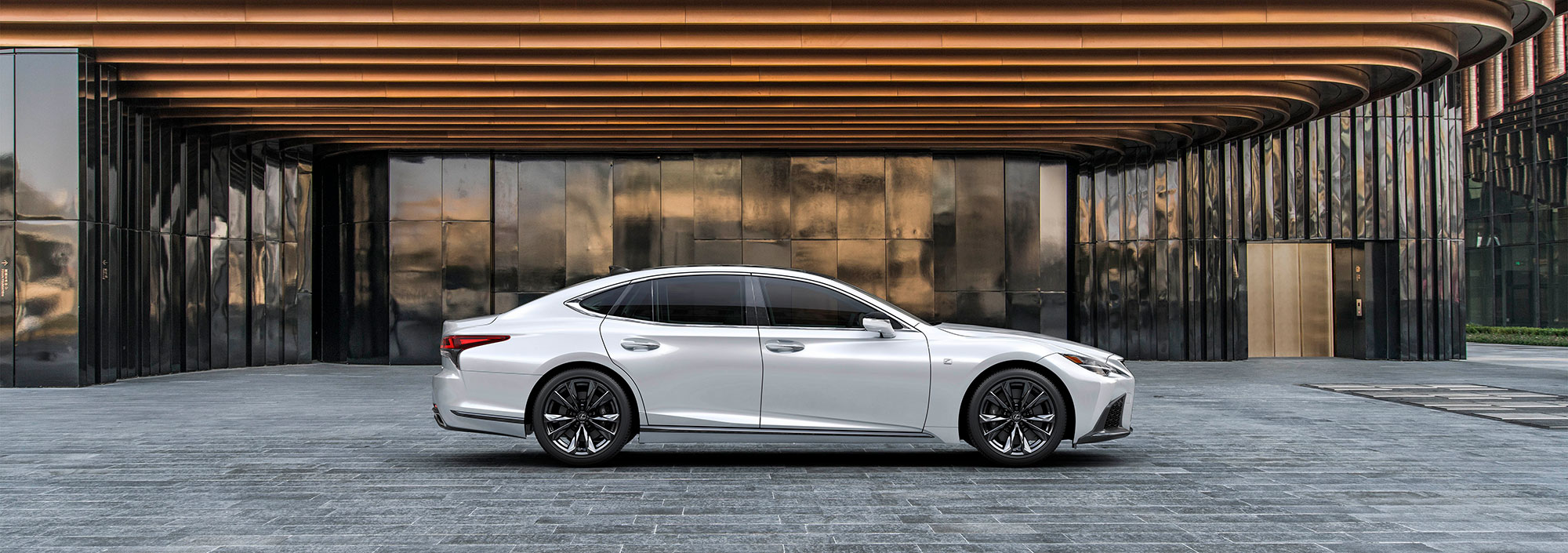 2023 Lexus LS