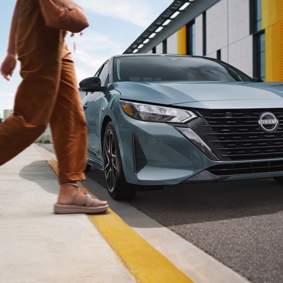 Nissan College Grad - Deery Brothers