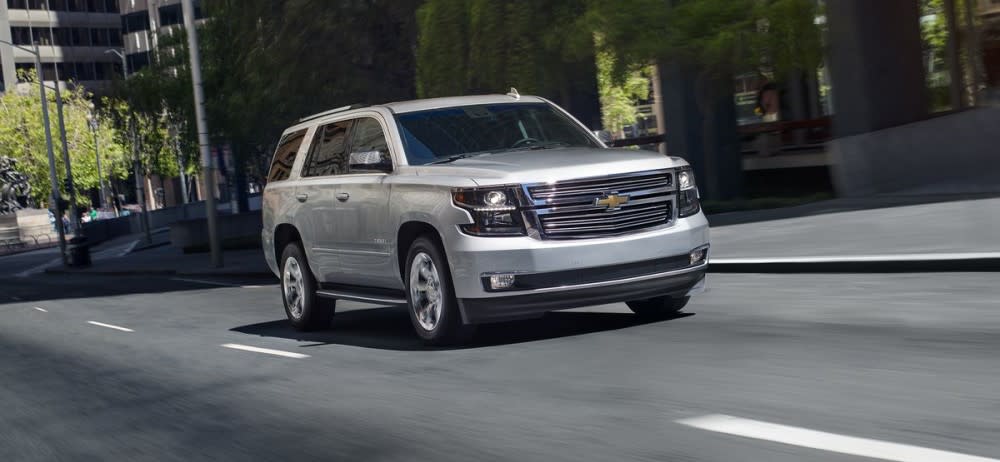 2020 Chevrolet Tahoe vs 2020 Ford Explorer