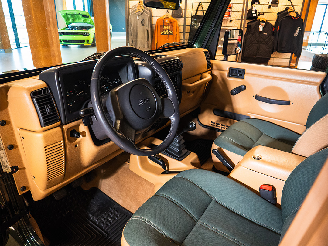 Custom Jeep - Windermere Chrysler Dodge Jeep Ram