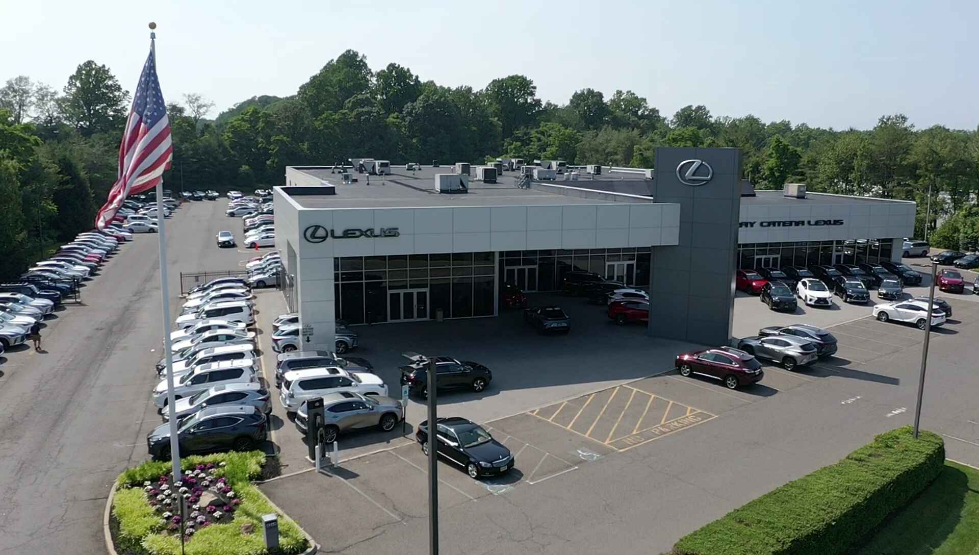 Lexus Dealer in Freehold, NJ | New & Pre-Owned Cars For Sale