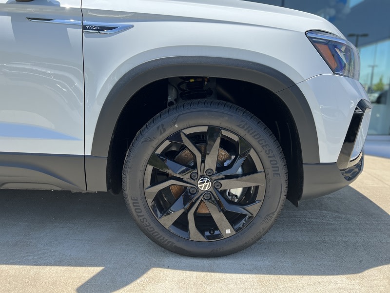 2023 Volkswagen Taos - Pohanka Volkswagen